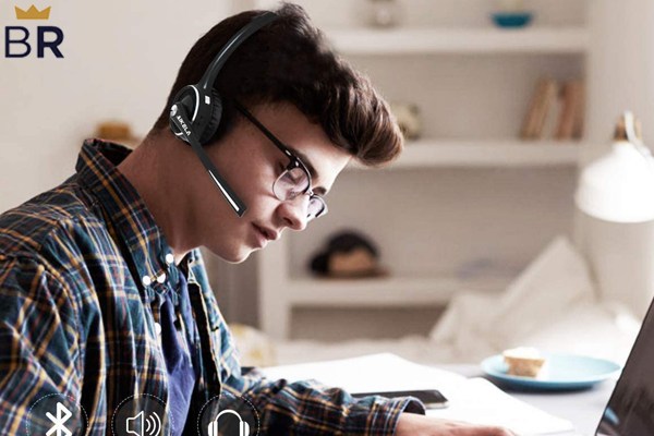 5 Best Office Headsets - Jan. 2025 - BestReviews